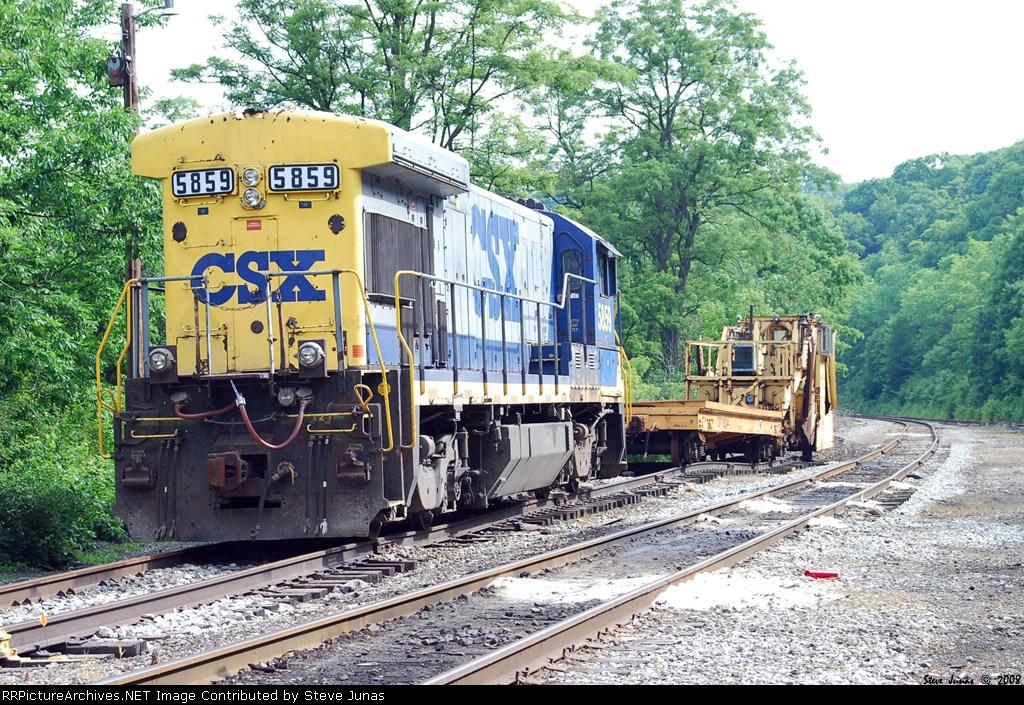 CSX 5859
